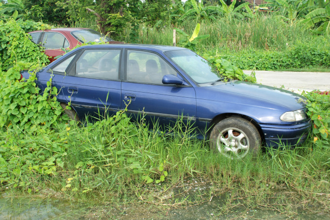 Our Junk Car Removal Team Makes It Easy to Get Rid of Unwanted Vehicles